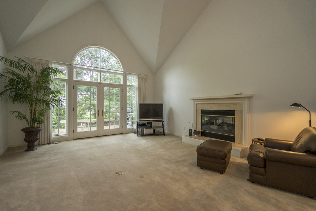 6519 Carrietowne Ln - Nancy and Tom Kabat a Howard Hanna Company